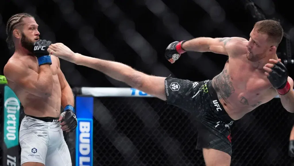 How to Watch UFC 324: Gaethje vs. Pimblett from Anywhere